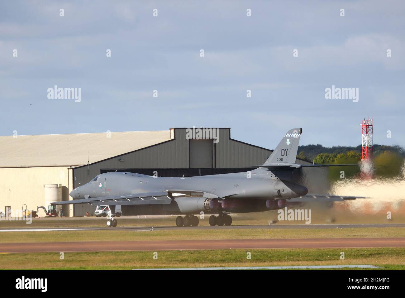 A USAF Rockwell B1-B Lancer variable-sweep wing Strategic Bomber taking ...