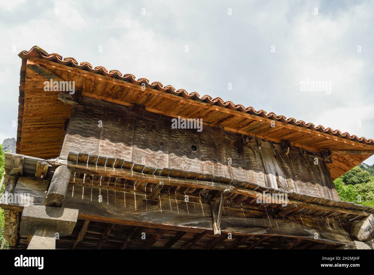 Constructive detail of a granary Stock Photo - Alamy