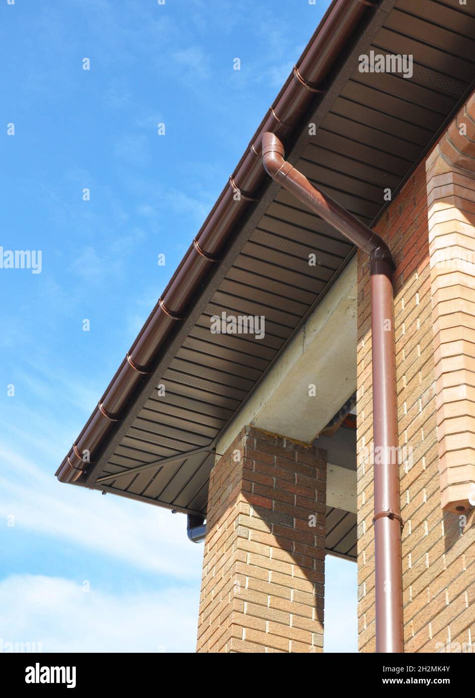 Roof Downspout Drainage 2,058 Roof Drainage System Stock Photos Free