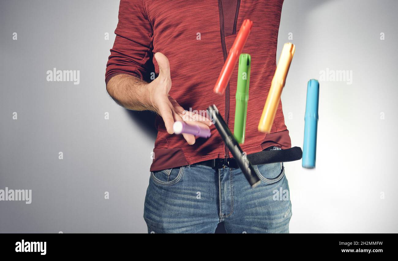 Flipchart with pens hi-res stock photography and images - Alamy