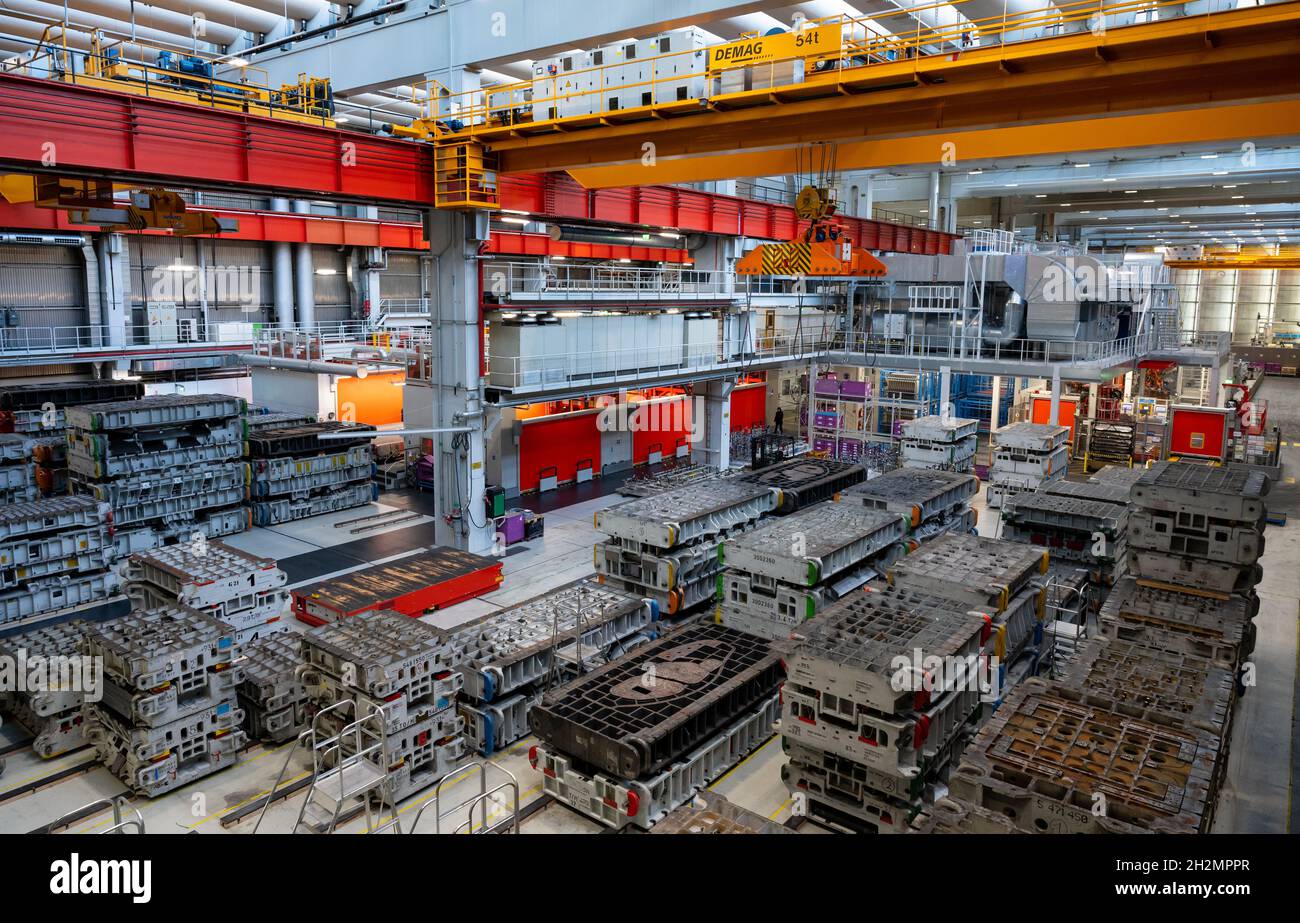 Munich, Germany. 22nd Oct, 2021. A press line for the production of ...