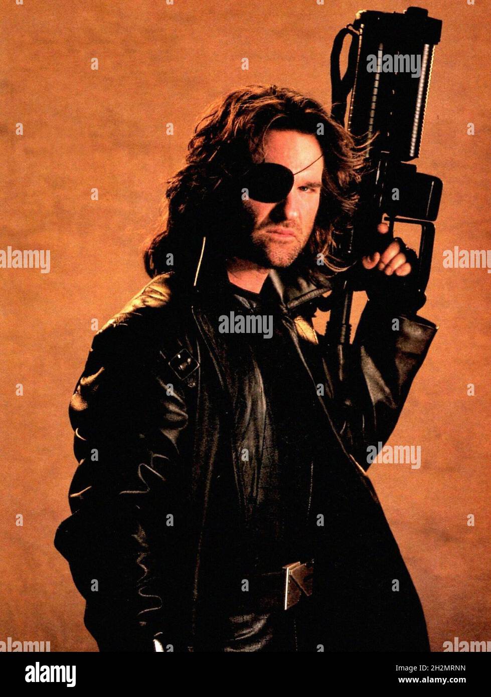 KURT RUSSELL in ESCAPE FROM L. A. (1996), directed by JOHN CARPENTER ...