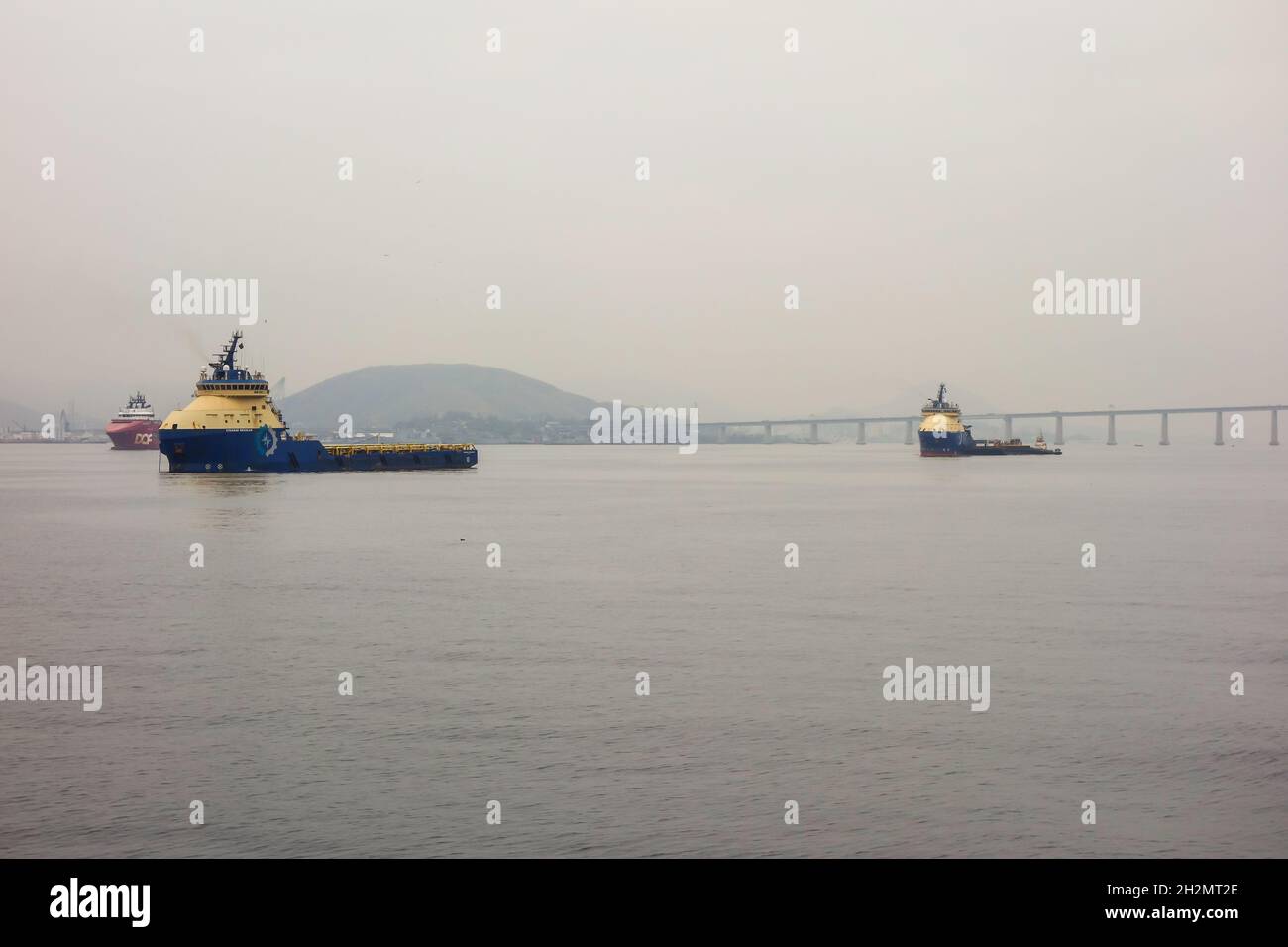 RIO DE JANEIRO, BRAZIL - Sep 07, 2021: The Ships around the Rio Niteroi ...