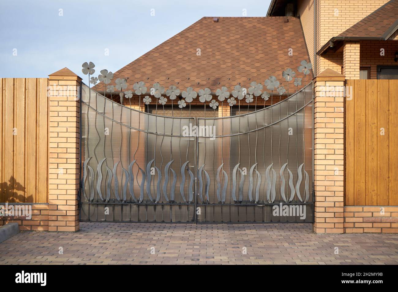 Entry elements hi-res stock photography and images - Alamy