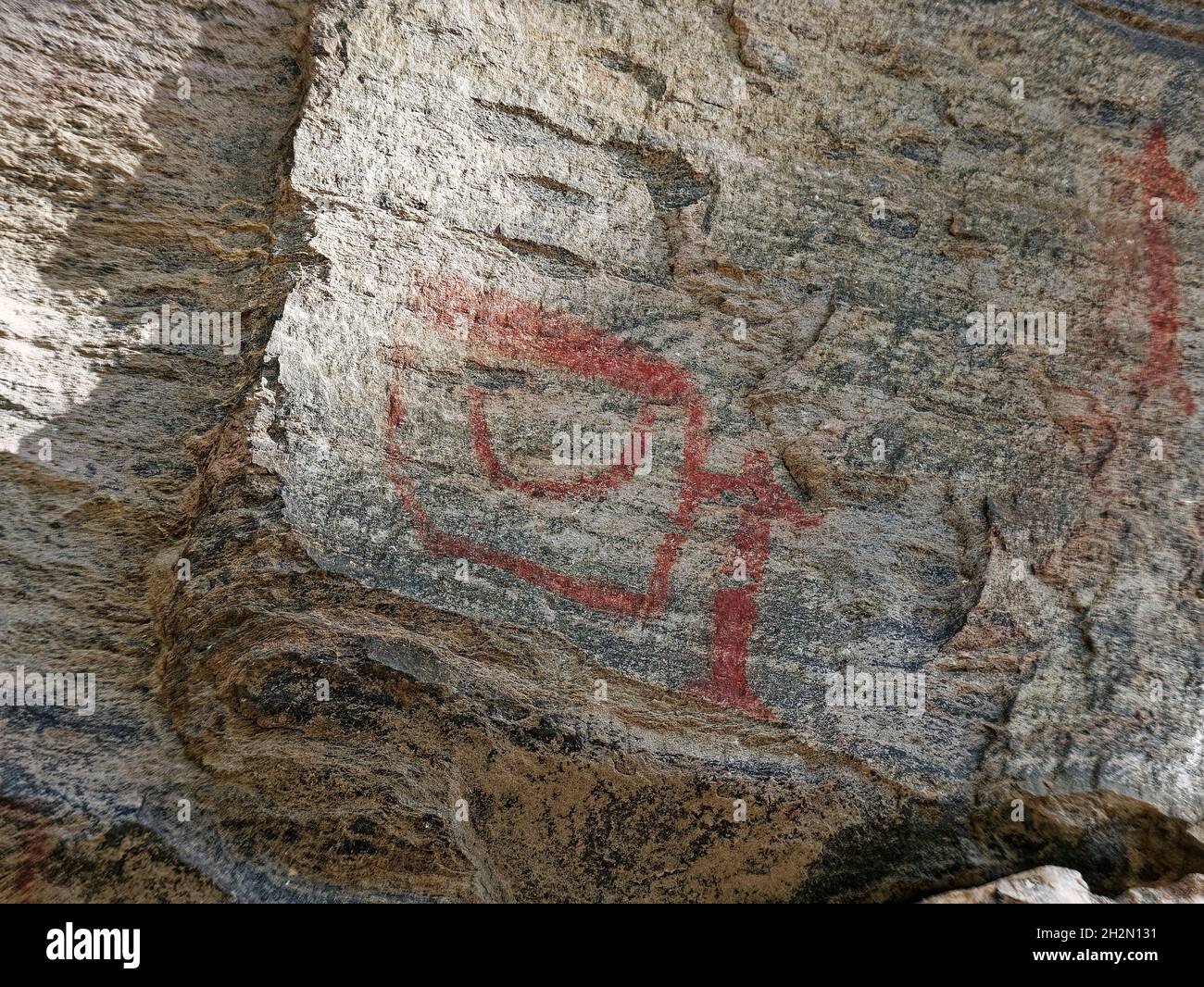 Rock shelter paintings dating back to stone age at Lakhudiyar near ...