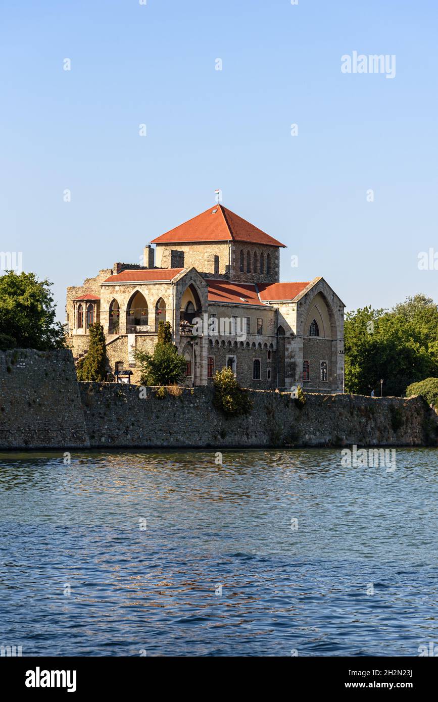Tata castle hi-res stock photography and images - Alamy