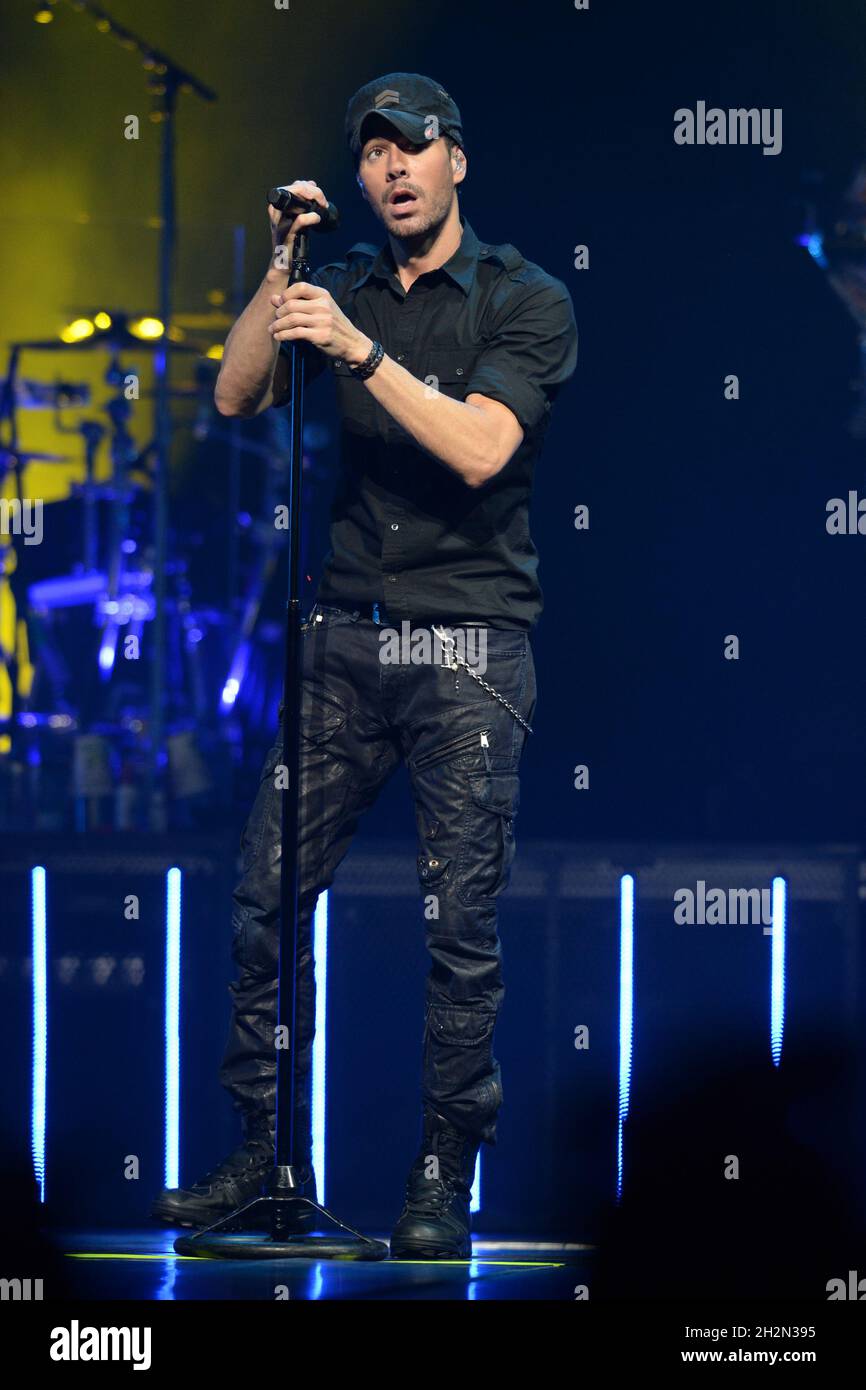 Enrique iglesias 2021 2021 hi-res stock photography and images - Alamy