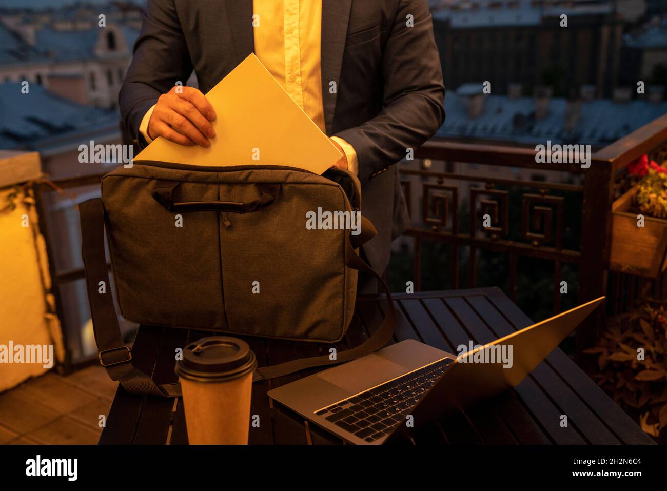 Document bag hi-res stock photography and images - Alamy