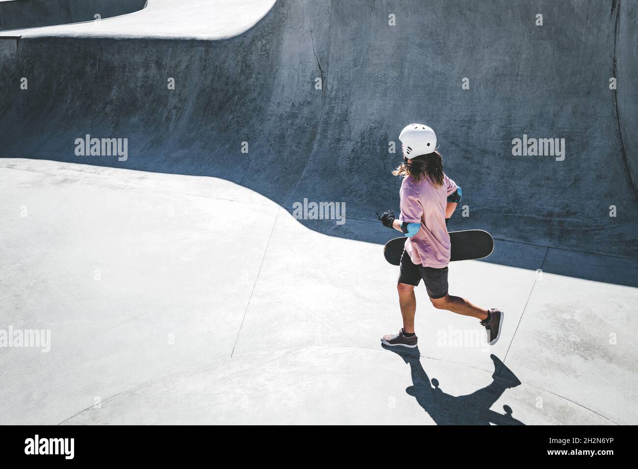 Skater park hi-res stock photography and images - Alamy