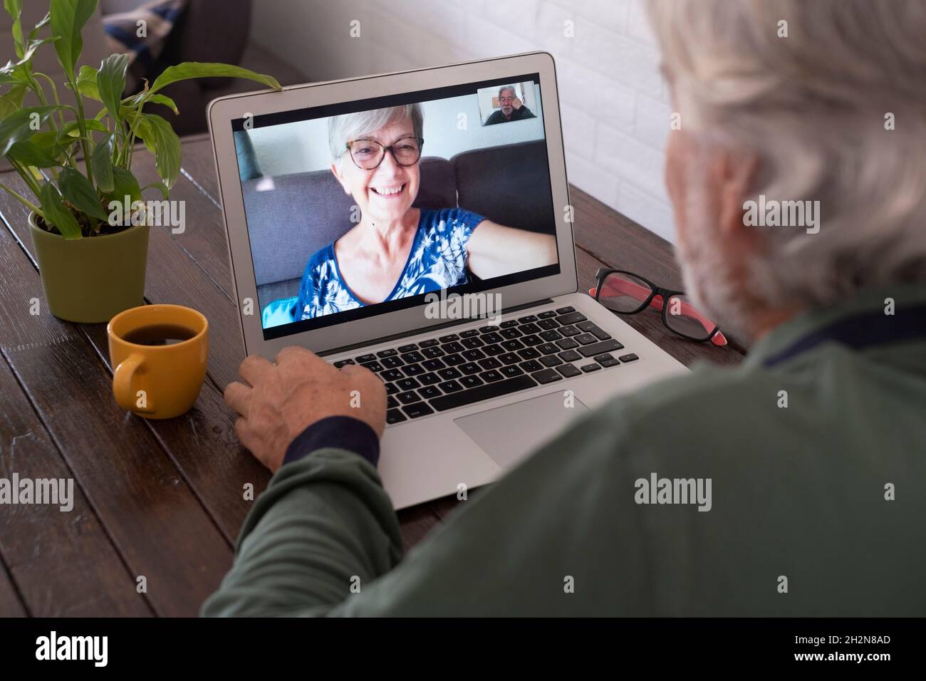 Man attending hi-res stock photography and images - Alamy