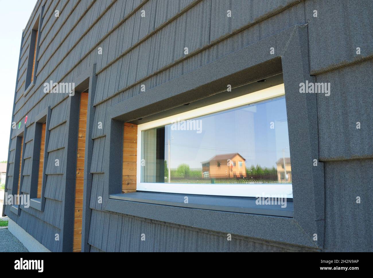 New Modern Passive House Energy Efficiency Facade Wall. Passive House ...