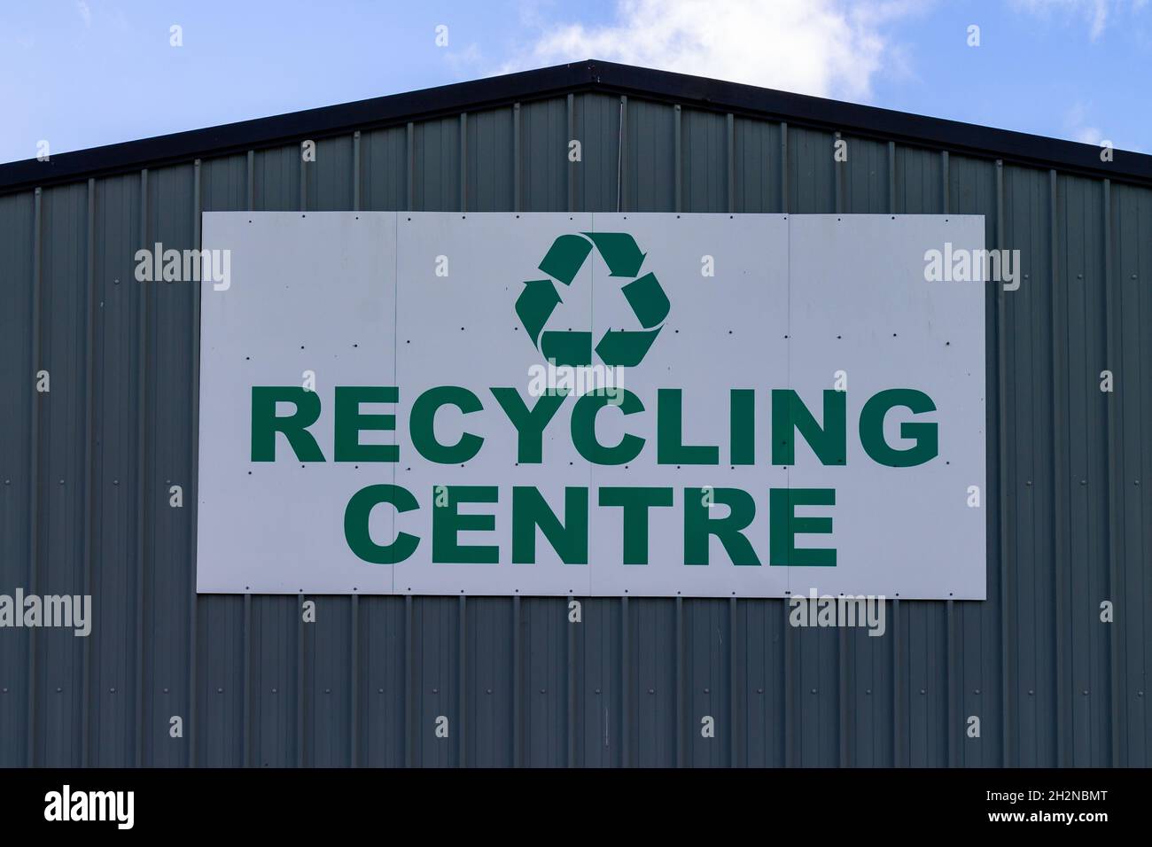 Waste management centre hi-res stock photography and images - Alamy