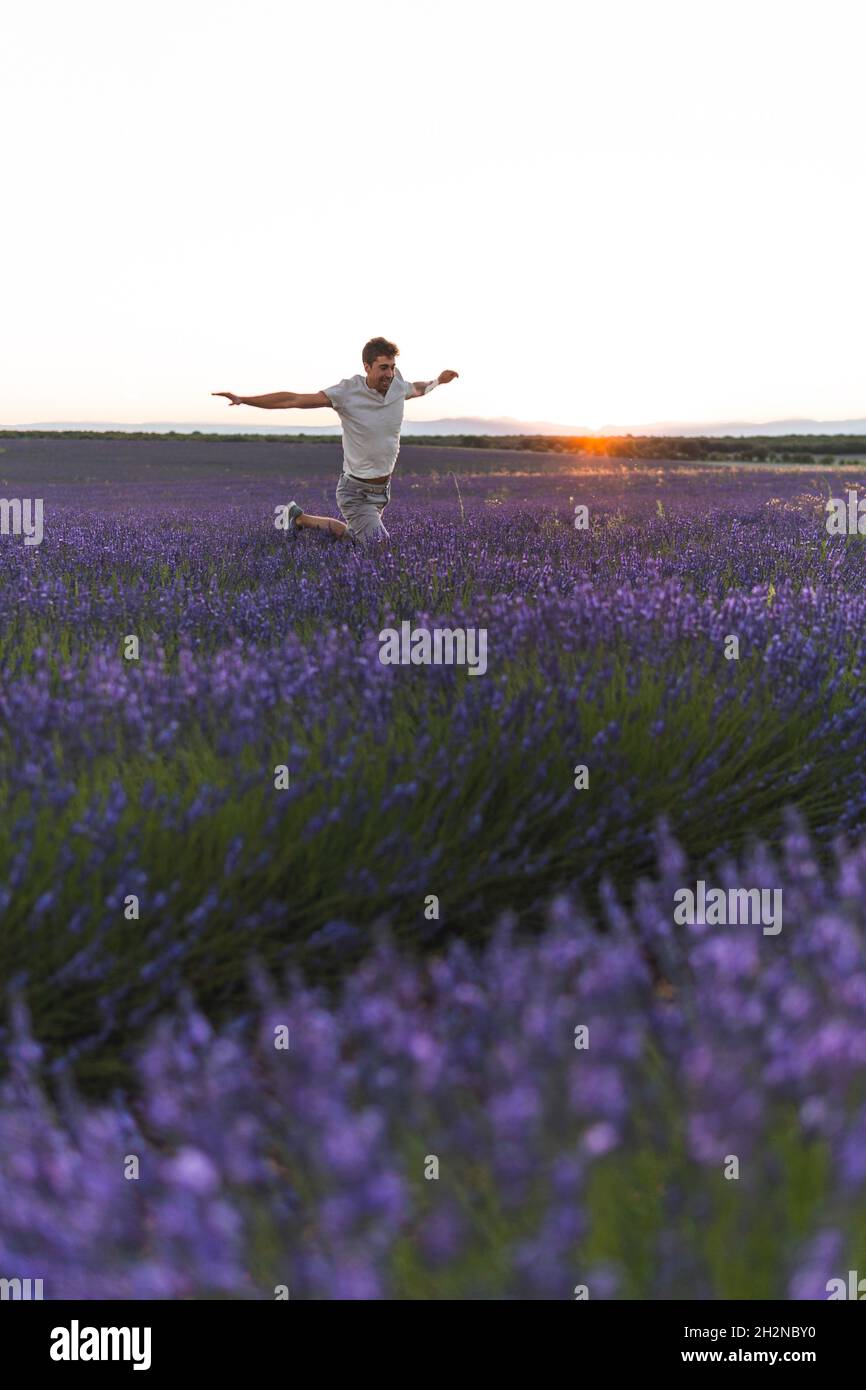 Flower closed sunset hi-res stock photography and images - Alamy