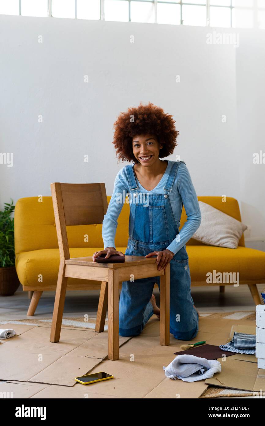 Old wooden chair hi-res stock photography and images - Alamy