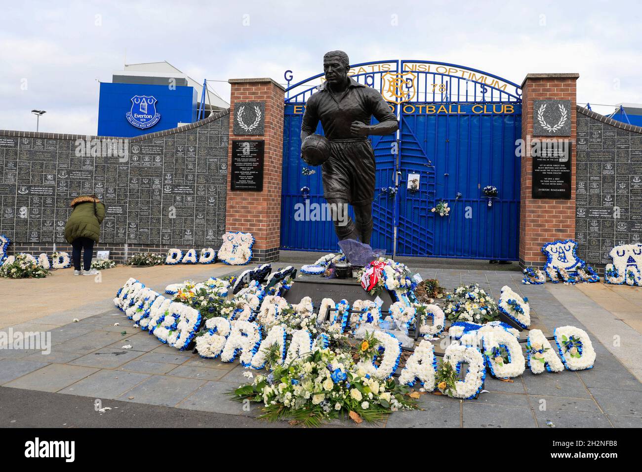At the dixie dean statue outside goodison park in liverpool hi-res ...