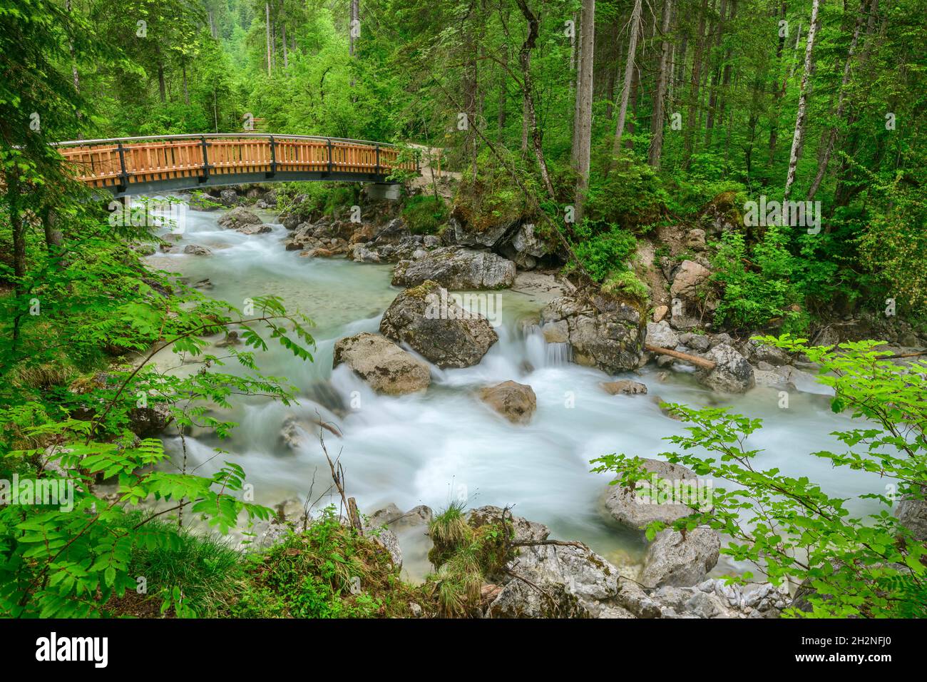 Idyllic bridge hi-res stock photography and images - Alamy