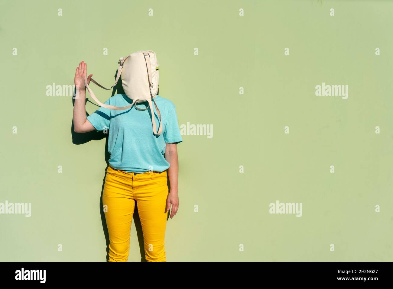 Green stop sign hi-res stock photography and images - Alamy