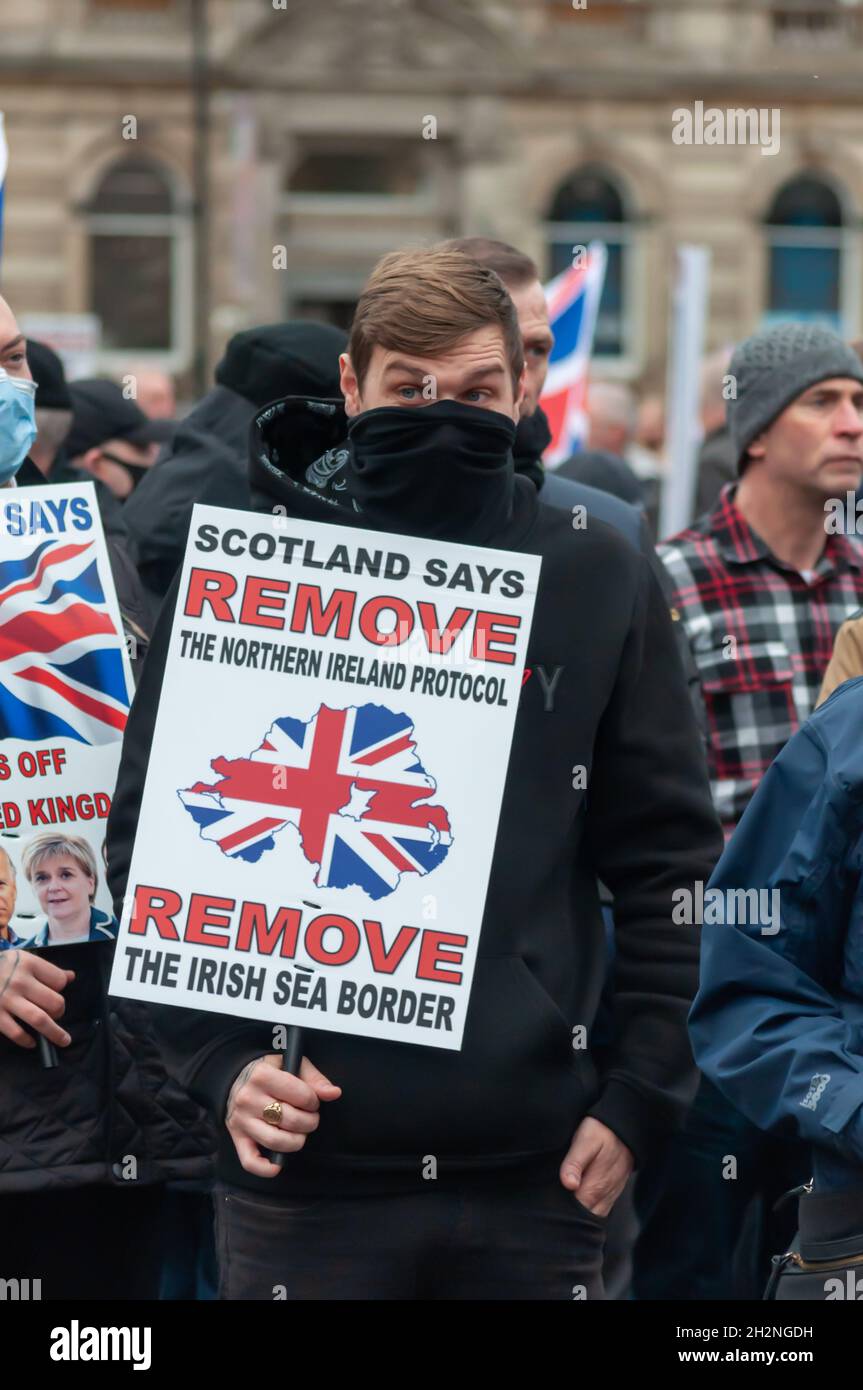 Glasgow, Scotland, UK. 23rd October, 2021. Campaigners taking part in ...