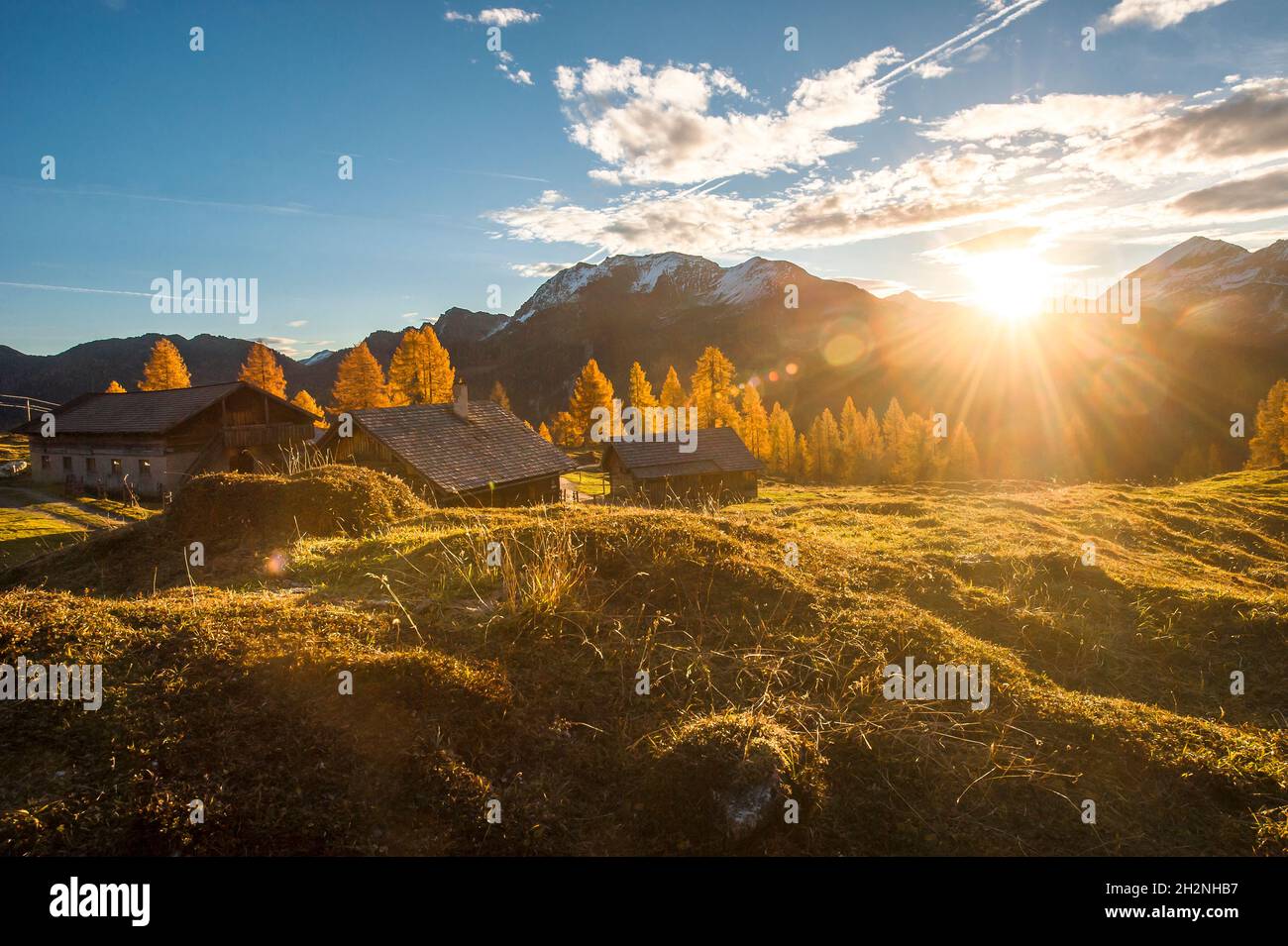 Floating peaks hi-res stock photography and images - Alamy