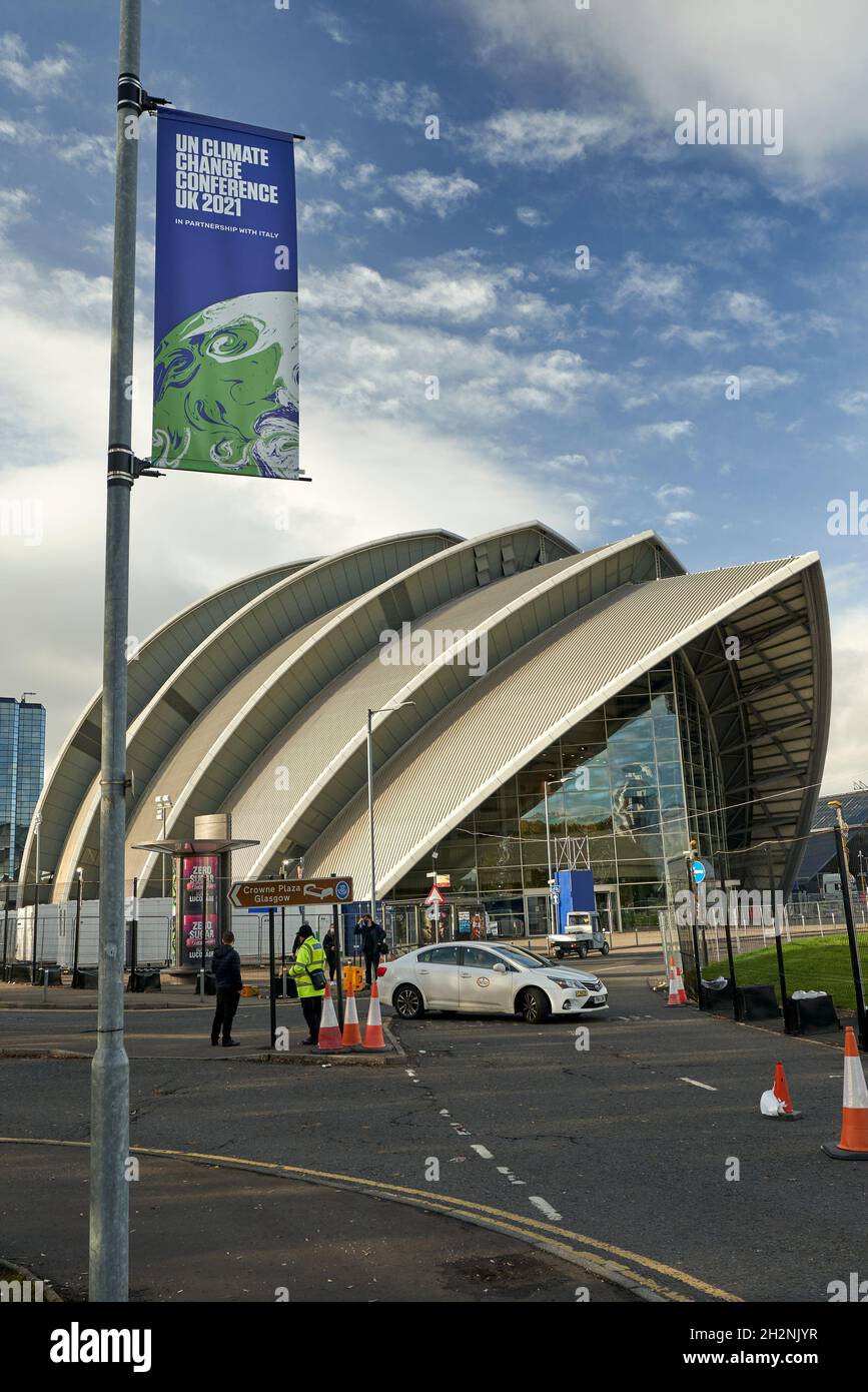 Cop26 glasgow 2021 hi-res stock photography and images - Alamy