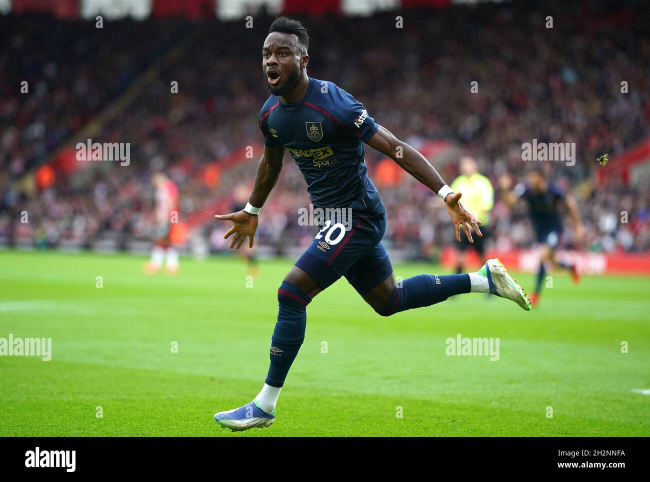Maxwel cornet celebrates hi-res stock photography and images - Alamy