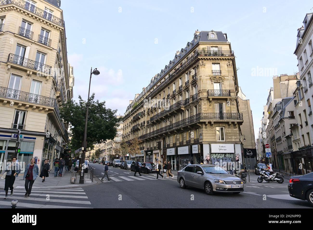 PARIS, FRANCE - Oct 01, 2019: A view of a busy Paris street in the ...