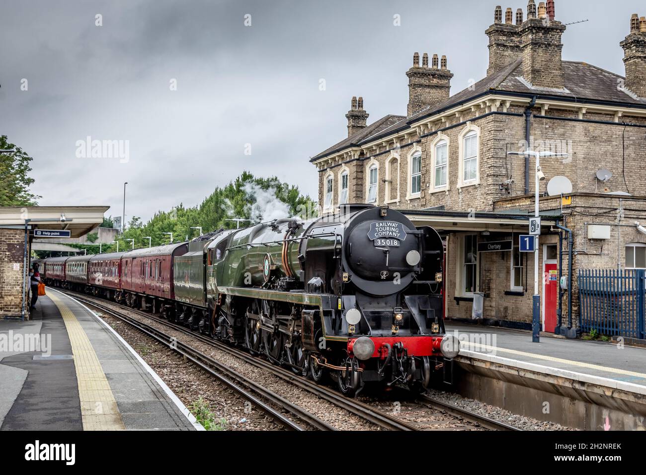 BR 'MN' class 4-6-2 No. 35018 'British India Line' passes through ...