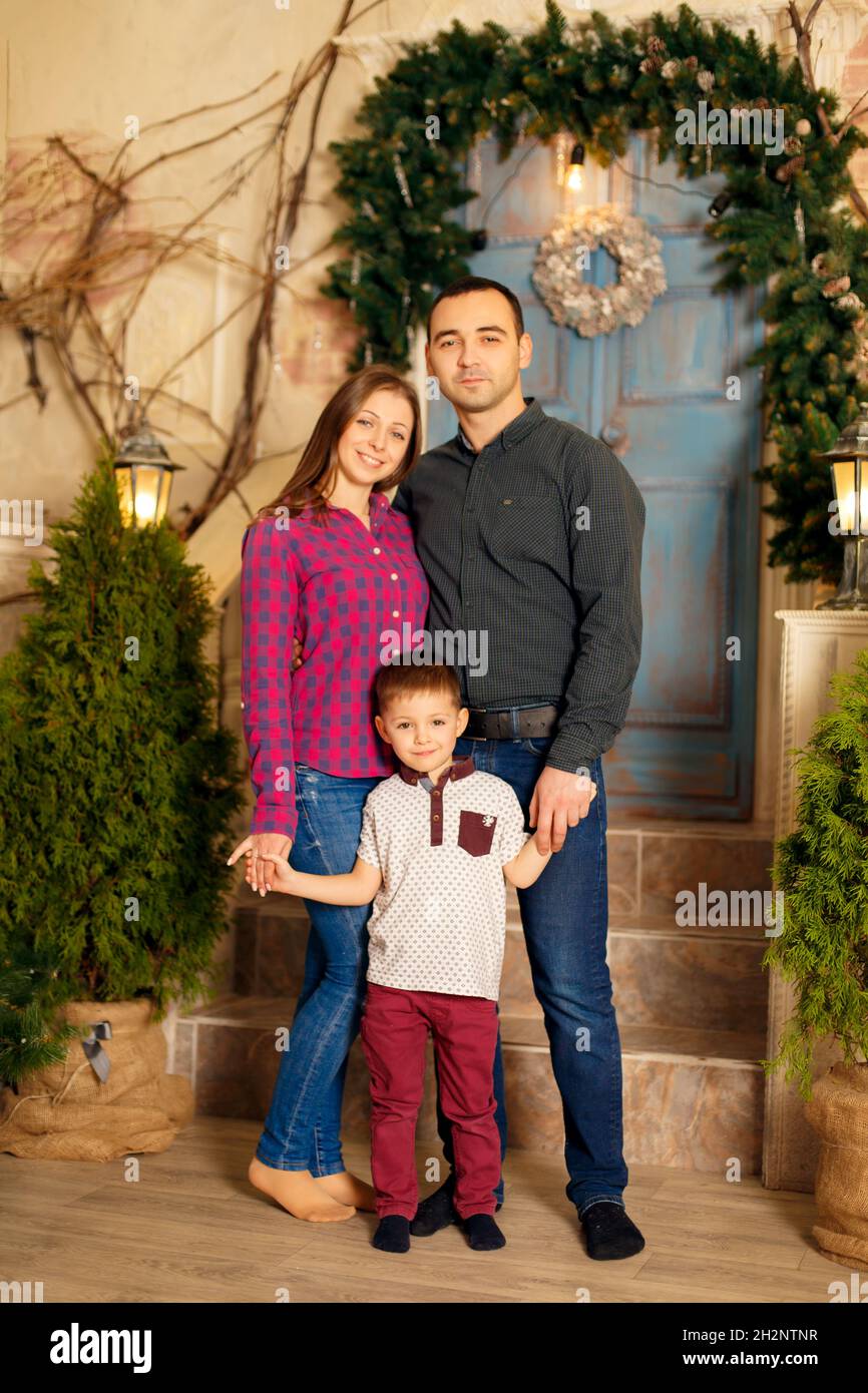 Happy father spends time with children on Christmas vacation Stock ...