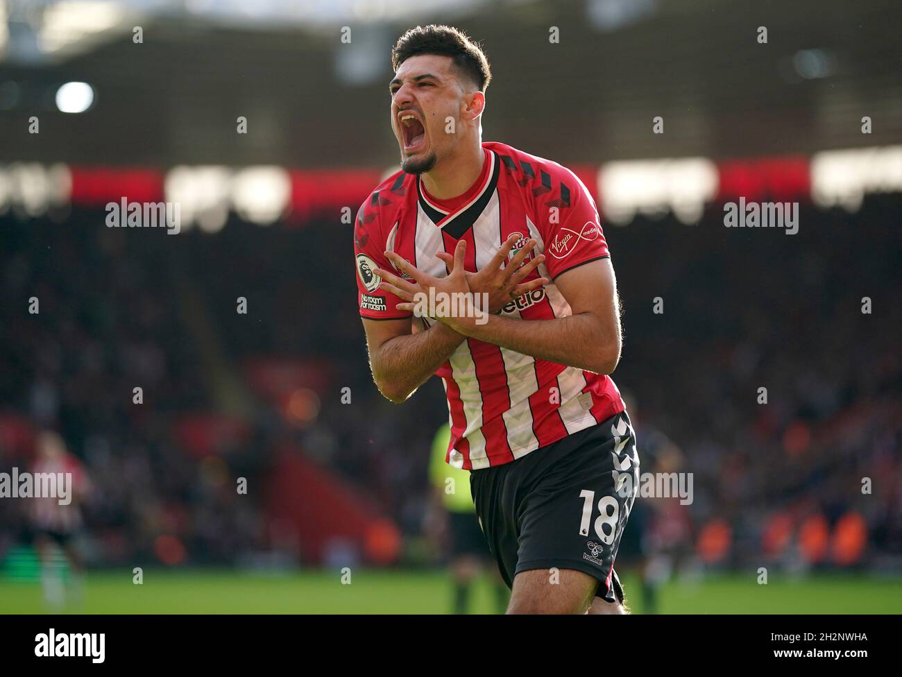Armando broja celebrates 2021 hi-res stock photography and images - Alamy