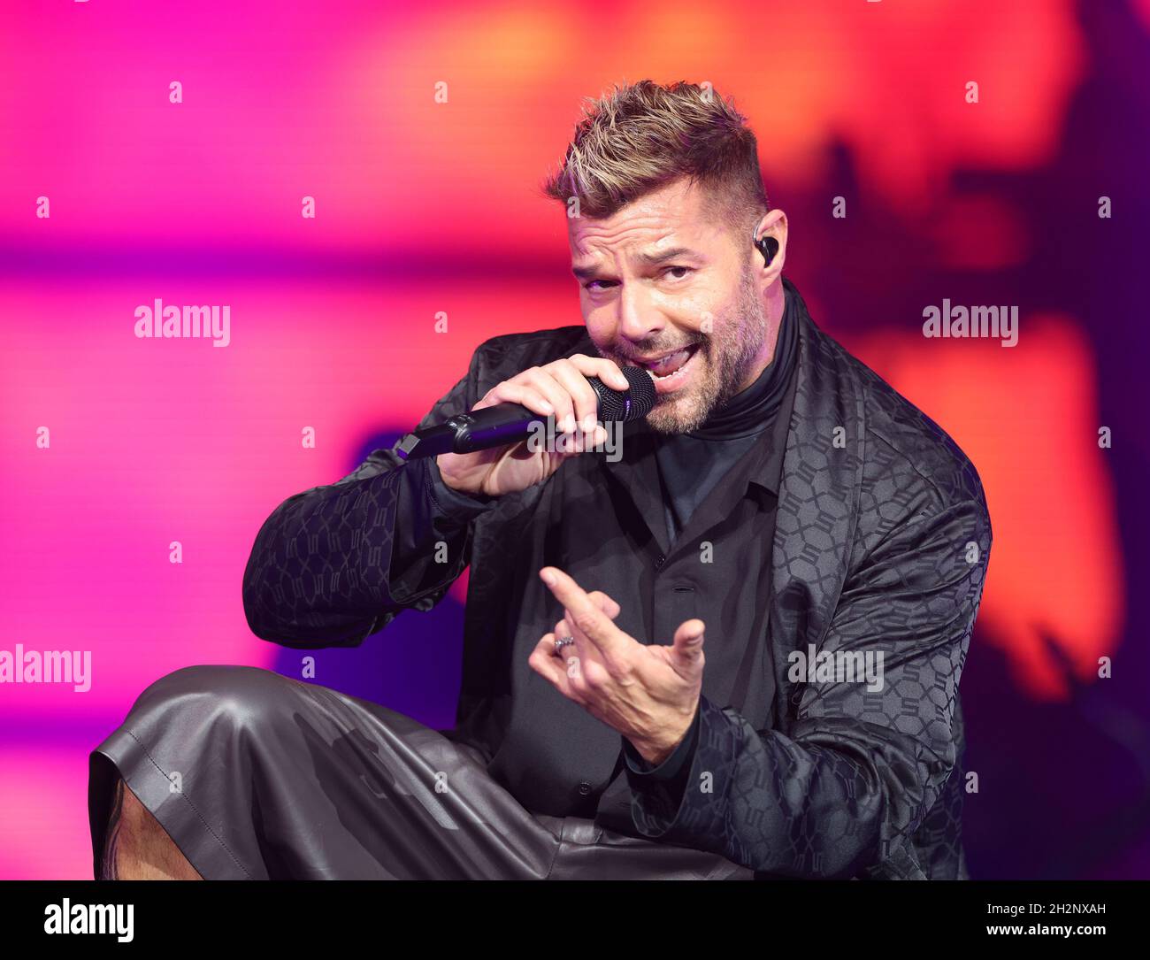 MIAMI, FL - OCTOBER 22: Ricky Martin performs at FTX Arena on October ...