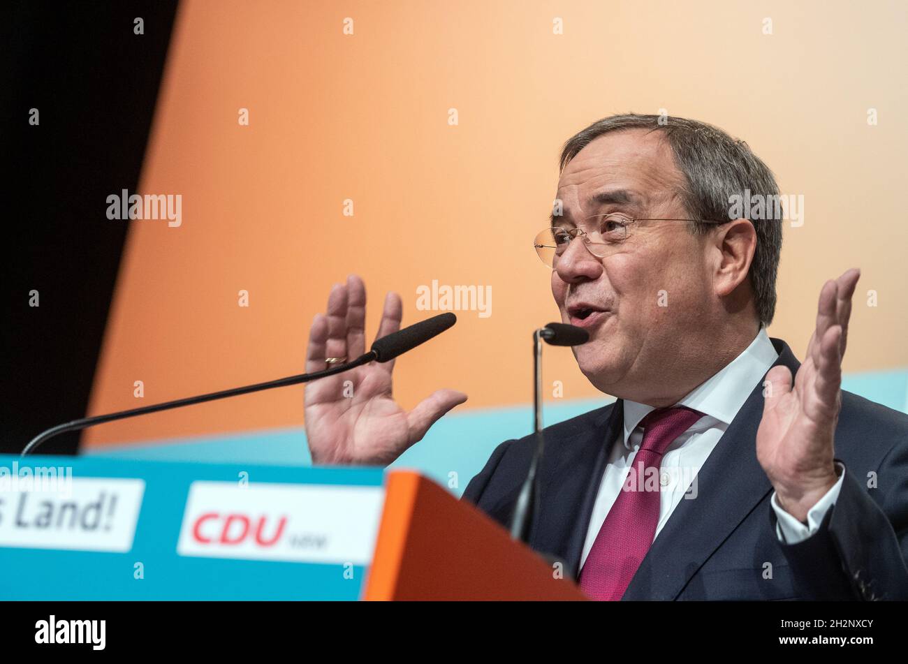 Bielefeld, Germany. 23rd Oct, 2021. Armin Laschet, state premier and ...
