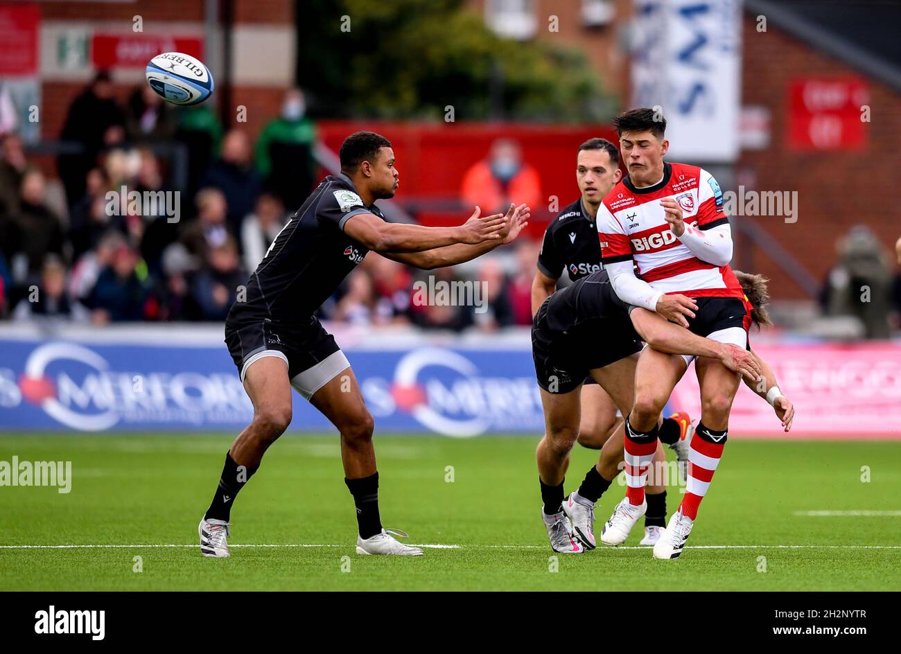 Kingsholm Stadium, Gloucester, UK. 23rd Oct, 2021. Gallaher Premiership ...