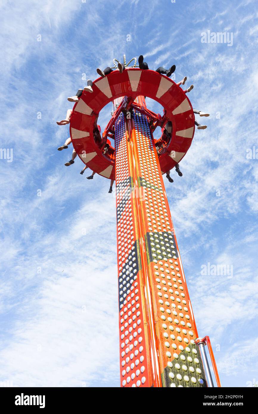 Vertigo ride at woodlands family theme park hi-res stock photography ...