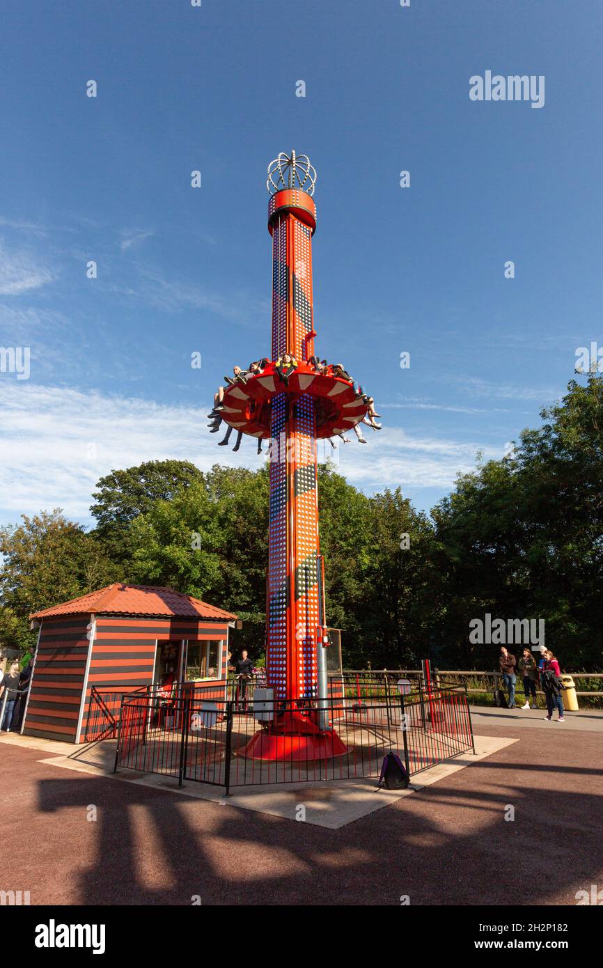 Vertigo ride at Woodlands family theme park, Totnes, Devon, England ...