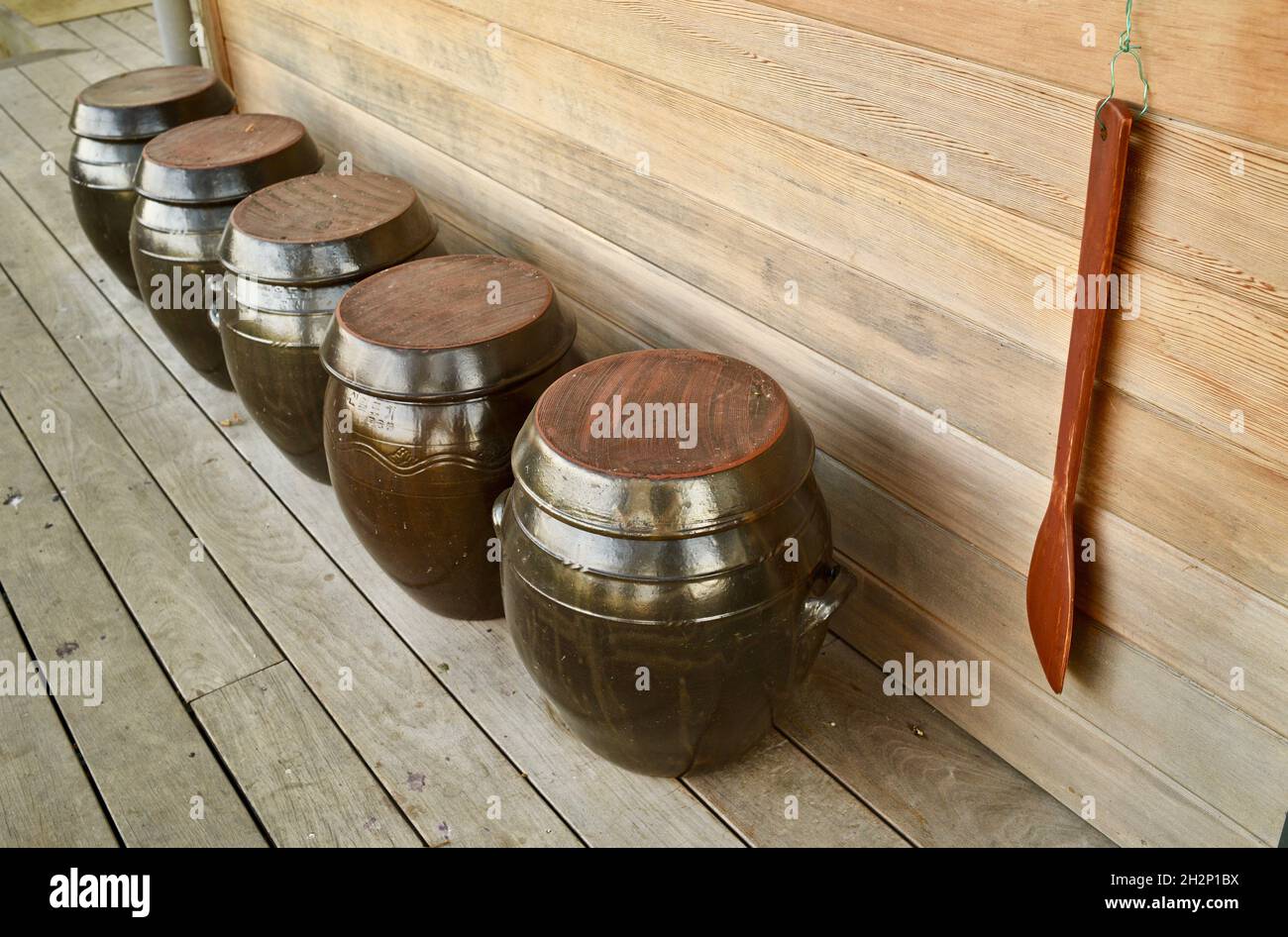 Traditional Korean clay pot crock for fermenting kimchi, pickles ...