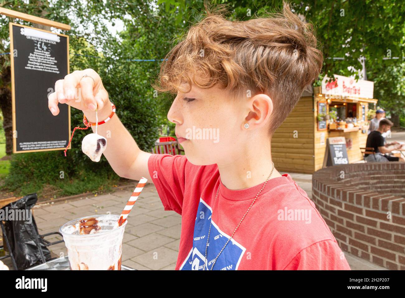 Milkshake bar hi-res stock photography and images - Alamy