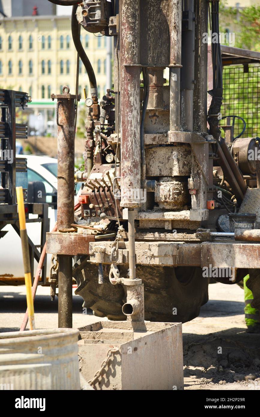Rotary drilling rig hi-res stock photography and images - Alamy