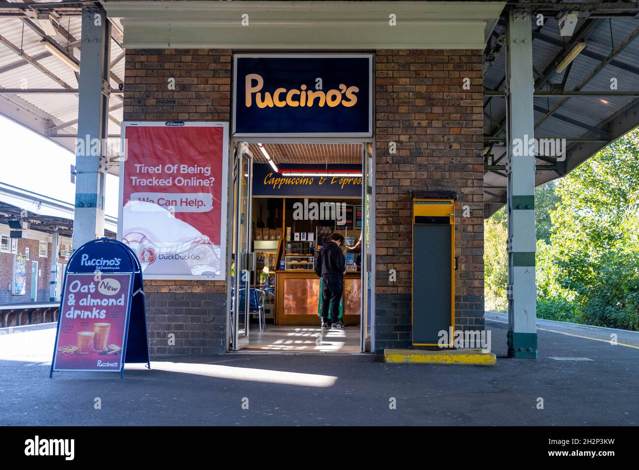 Puccino’s Coffee Shop And Snack Bar On Epsom Railway Station Serving ...