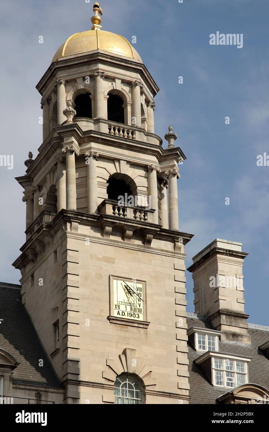 Tower of the 1903 Grade II* listed Royal Insurance Building, Queen ...