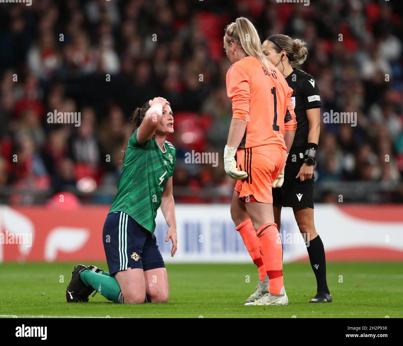 Sarah mcfadden hi-res stock photography and images - Alamy