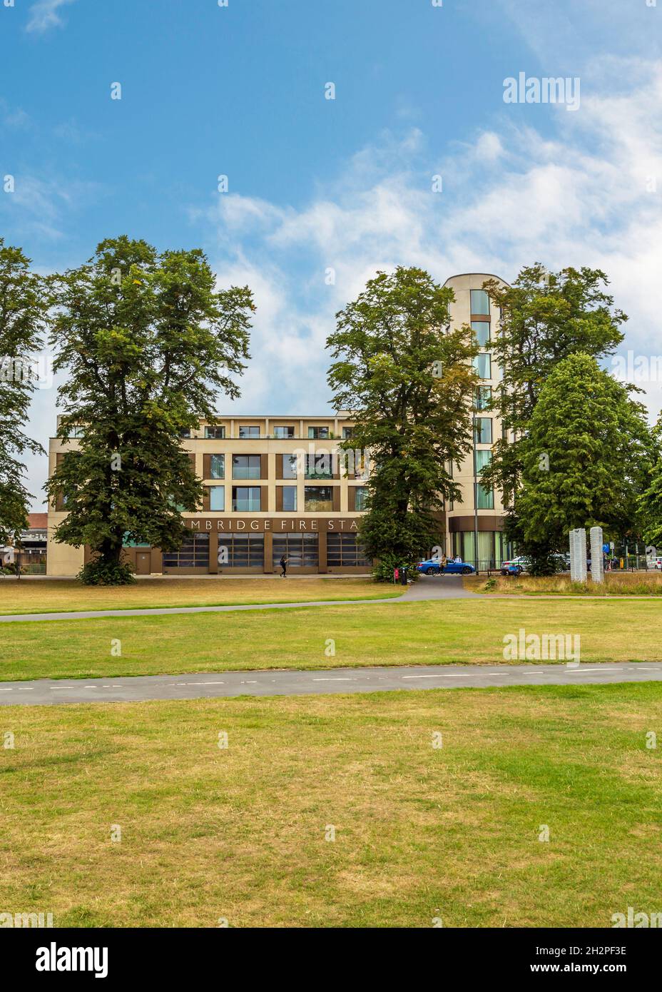 Parkside station hi-res stock photography and images - Alamy