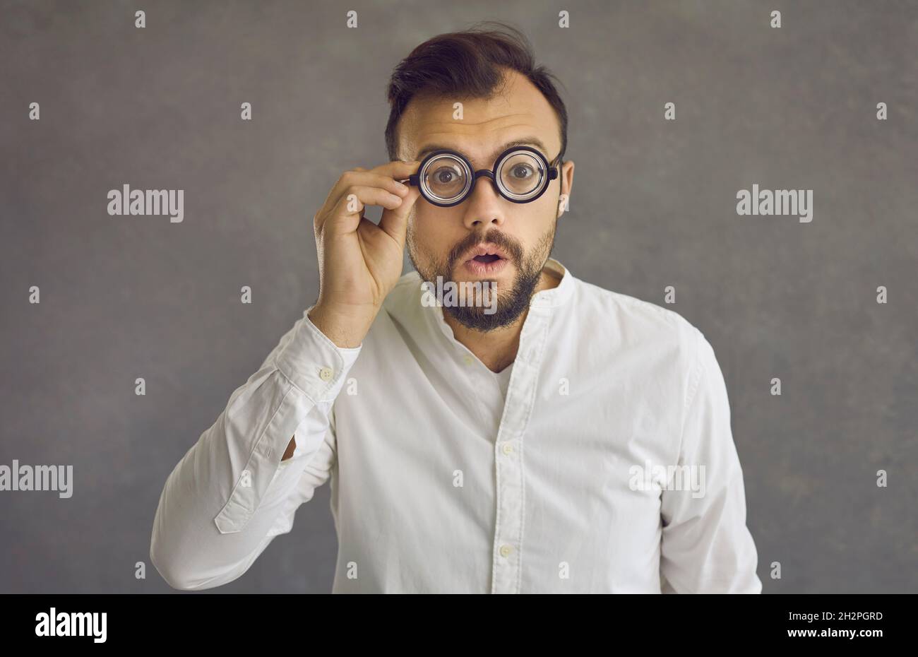 Funny magnification hi-res stock photography and images - Alamy