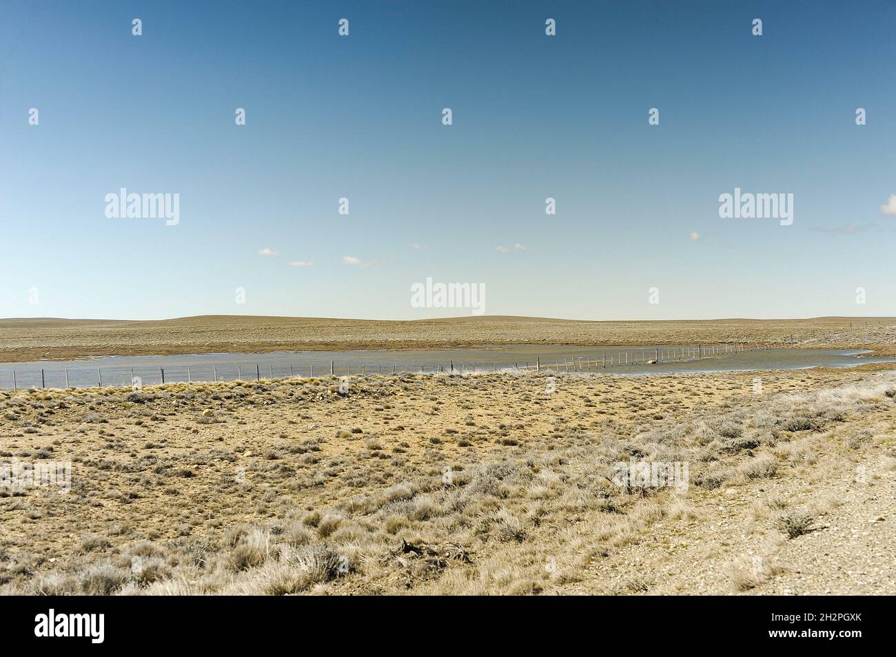 Arid steppes, grasslands and deserts of Argentine Patagonia Stock Photo ...