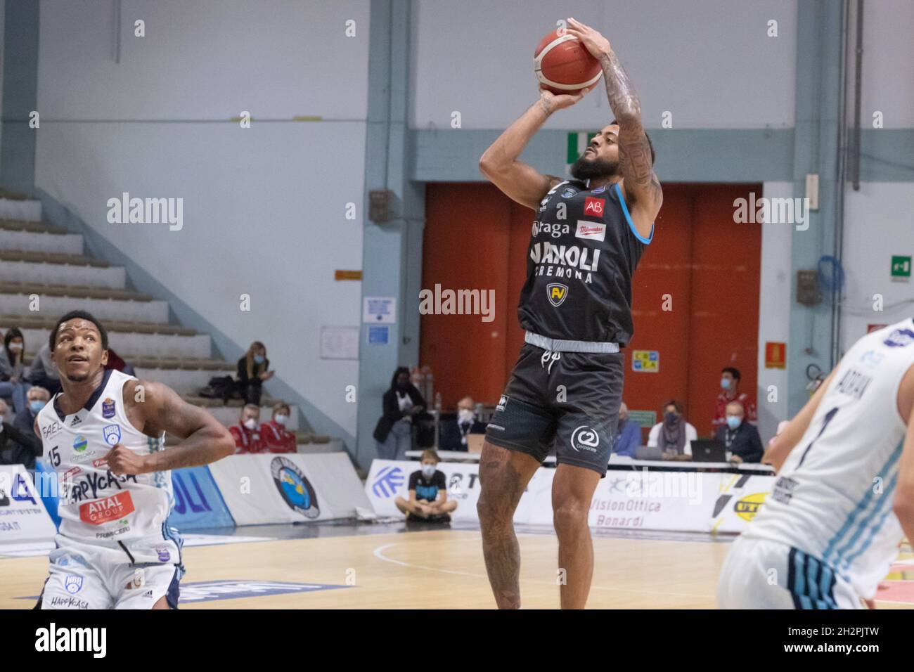Cremona, Italy. 23rd Oct, 2021. Harris Jalen (Vanoli Cremona) in a long ...