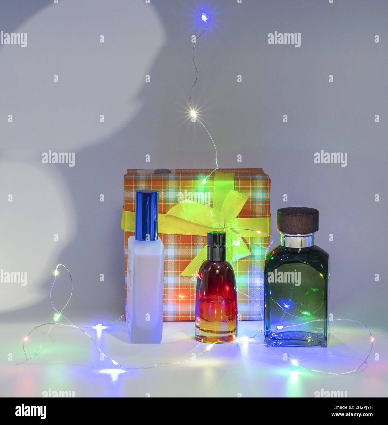 Perfume box design hi-res stock photography and images - Alamy