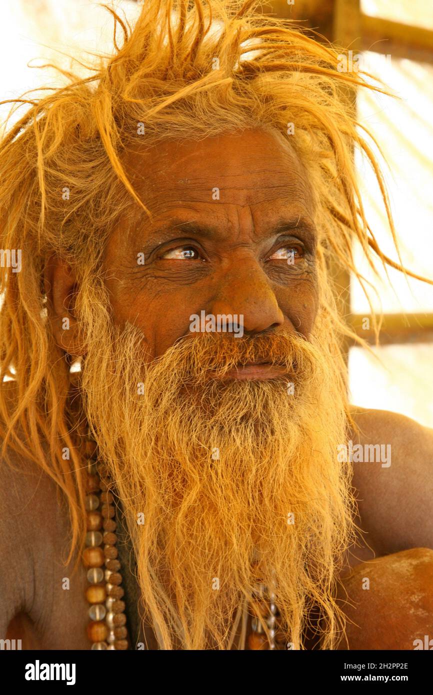 INDIA. VARANASI (BENARES). SADHU Stock Photo - Alamy