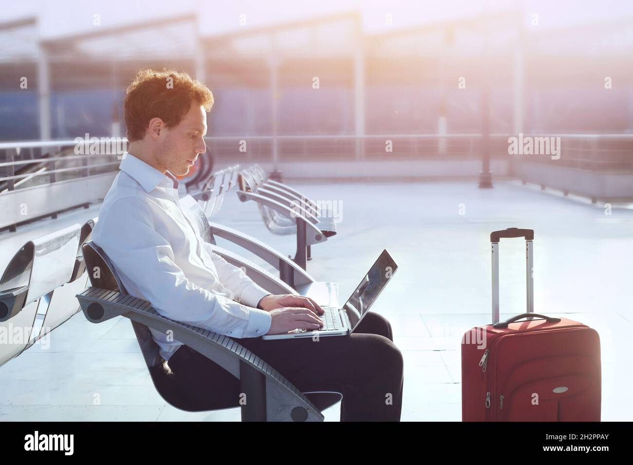 Man computer terminal in hi-res stock photography and images - Alamy
