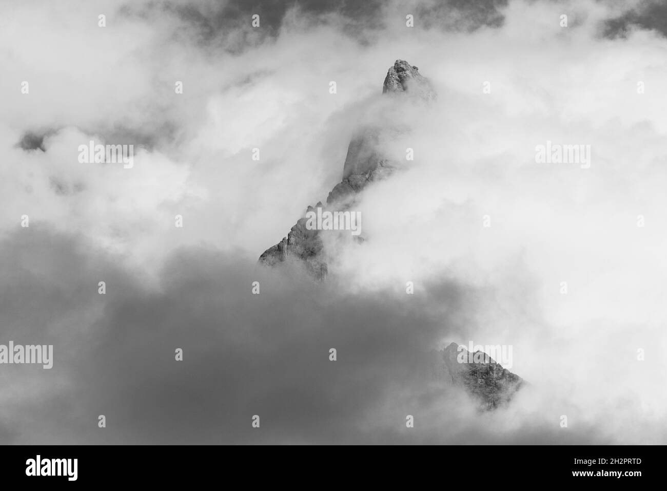 Sunset sky panorama dramatic Black and White Stock Photos & Images - Alamy