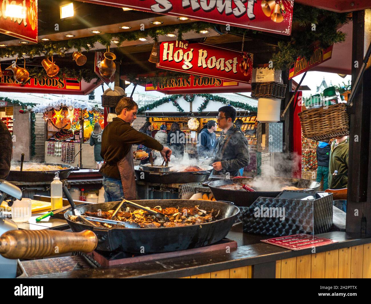 German christmas market takeaway hi-res stock photography and images ...