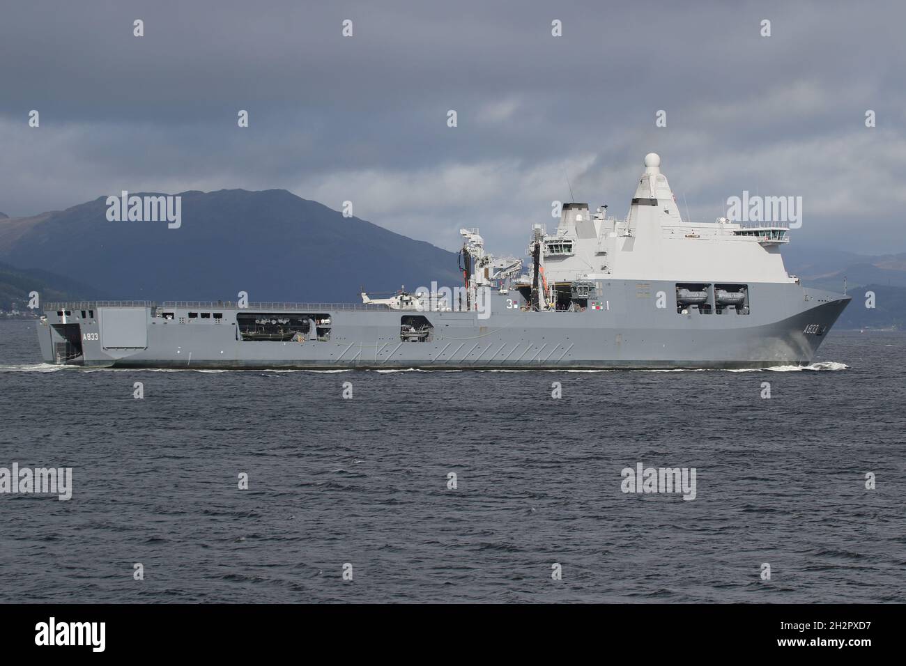 HNLMS Karel Doorman (A833), a Karel Doorman-class Joint Support Ship ...